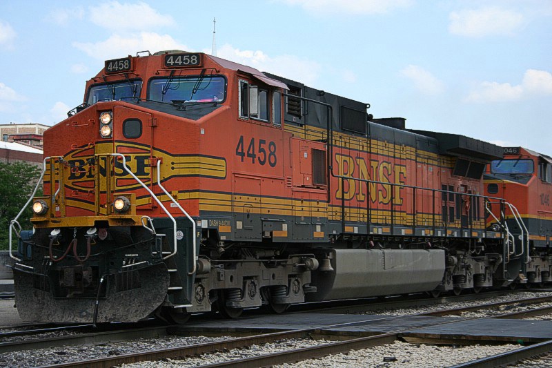 BNSF 4458